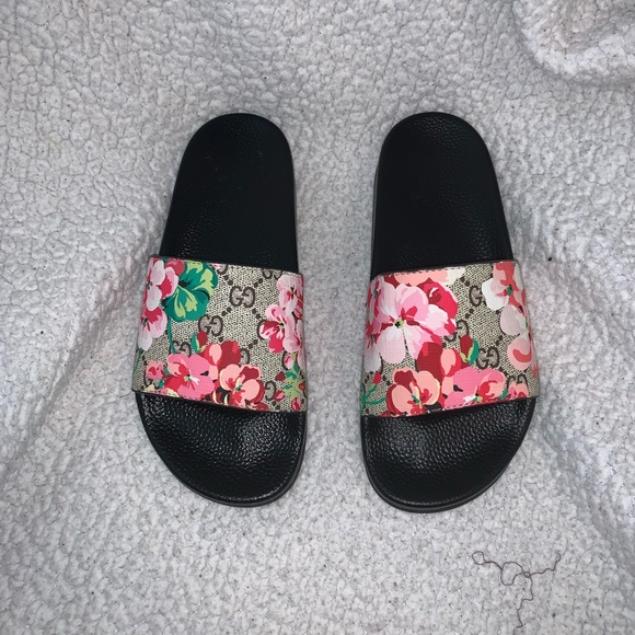 Gucci | Shoes | Gucci Slides | Poshmark